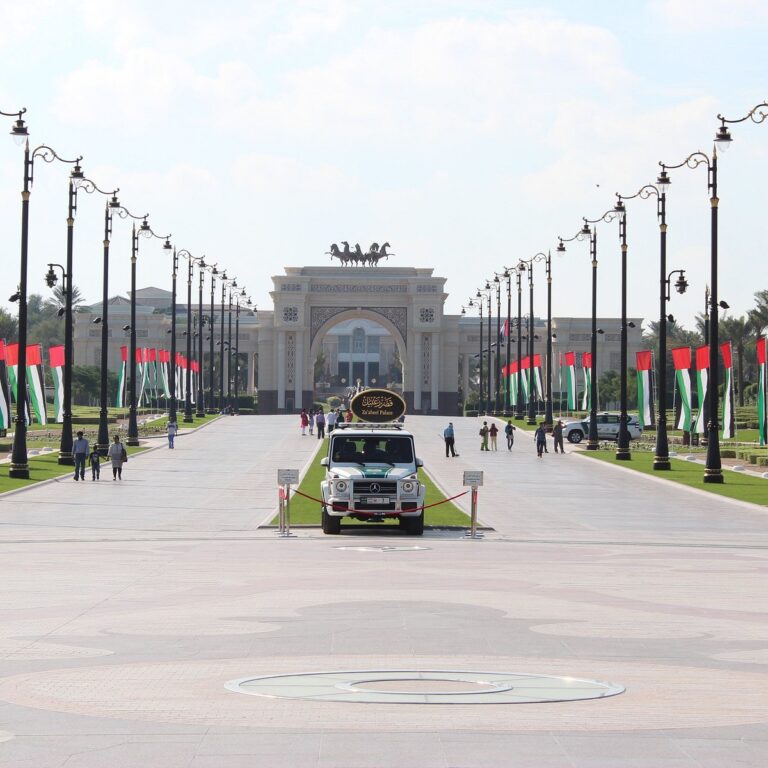 Zabeel Palace: A guide to visiting Dubai's royal palace - Near+Far Magazine